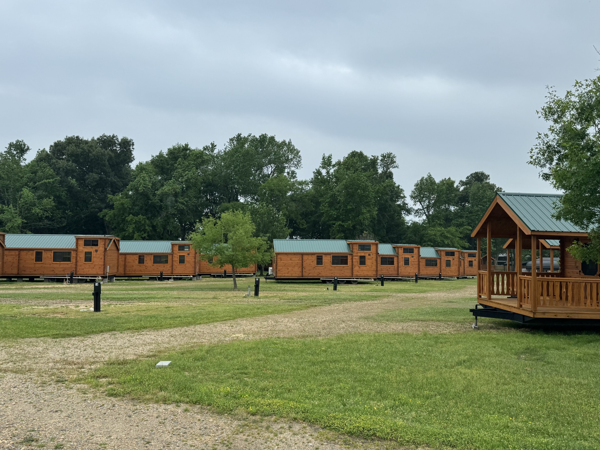 Oasis RV Park | RV Sites & Cabins in Mount Pleasant, TX